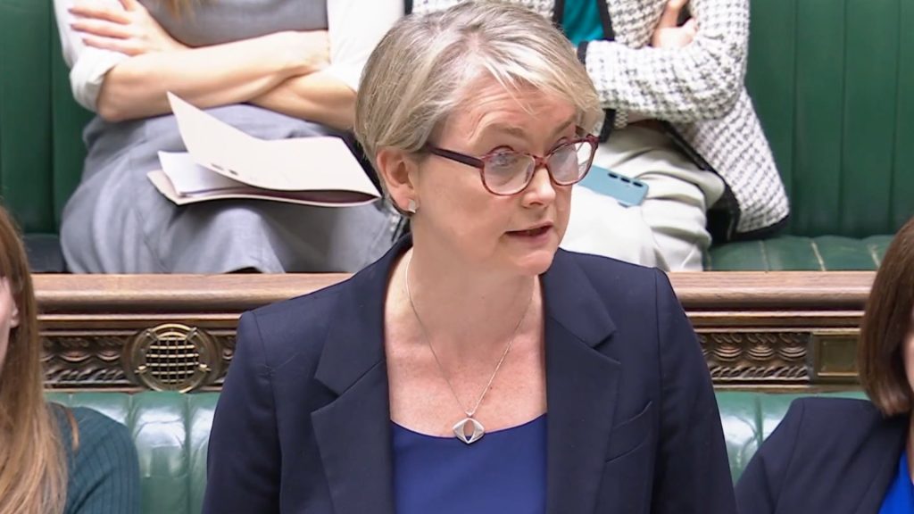 Rachel Reeves in tears in Parliament | YNUKtv